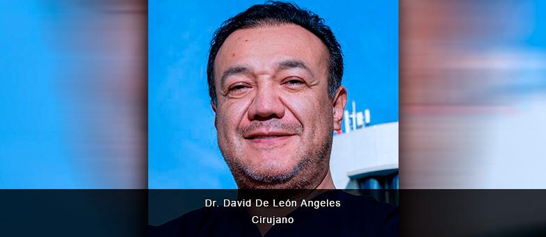 Dr. David De León Angeles, Cirujano